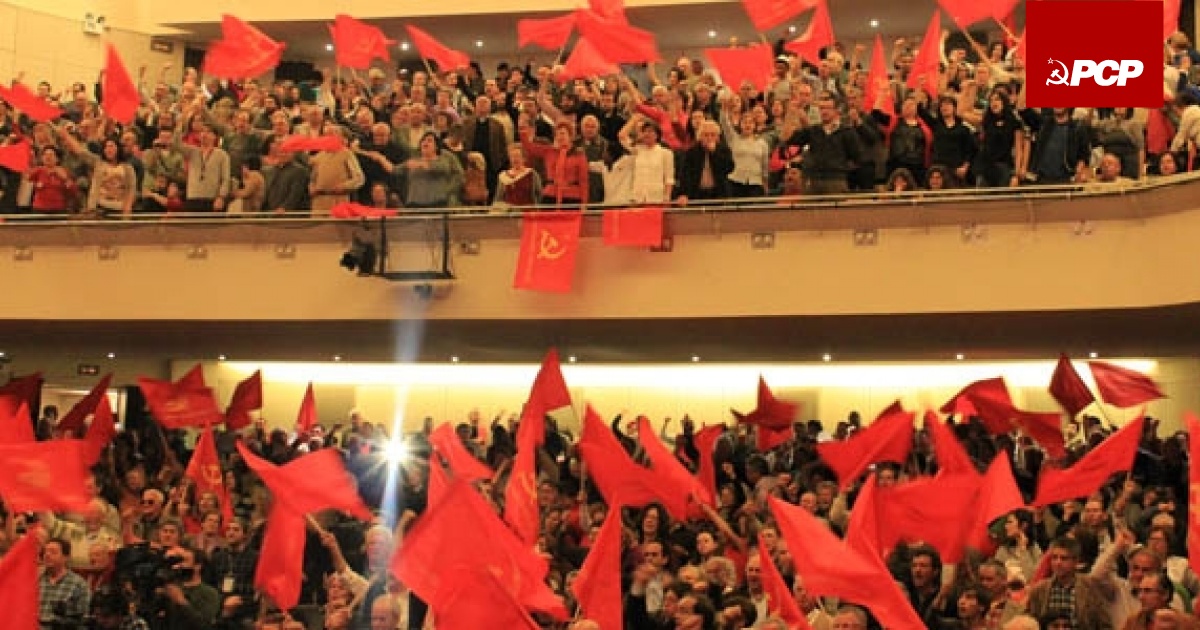 O partido que esclarece, mobiliza e une, mostrando a força imensa da ...